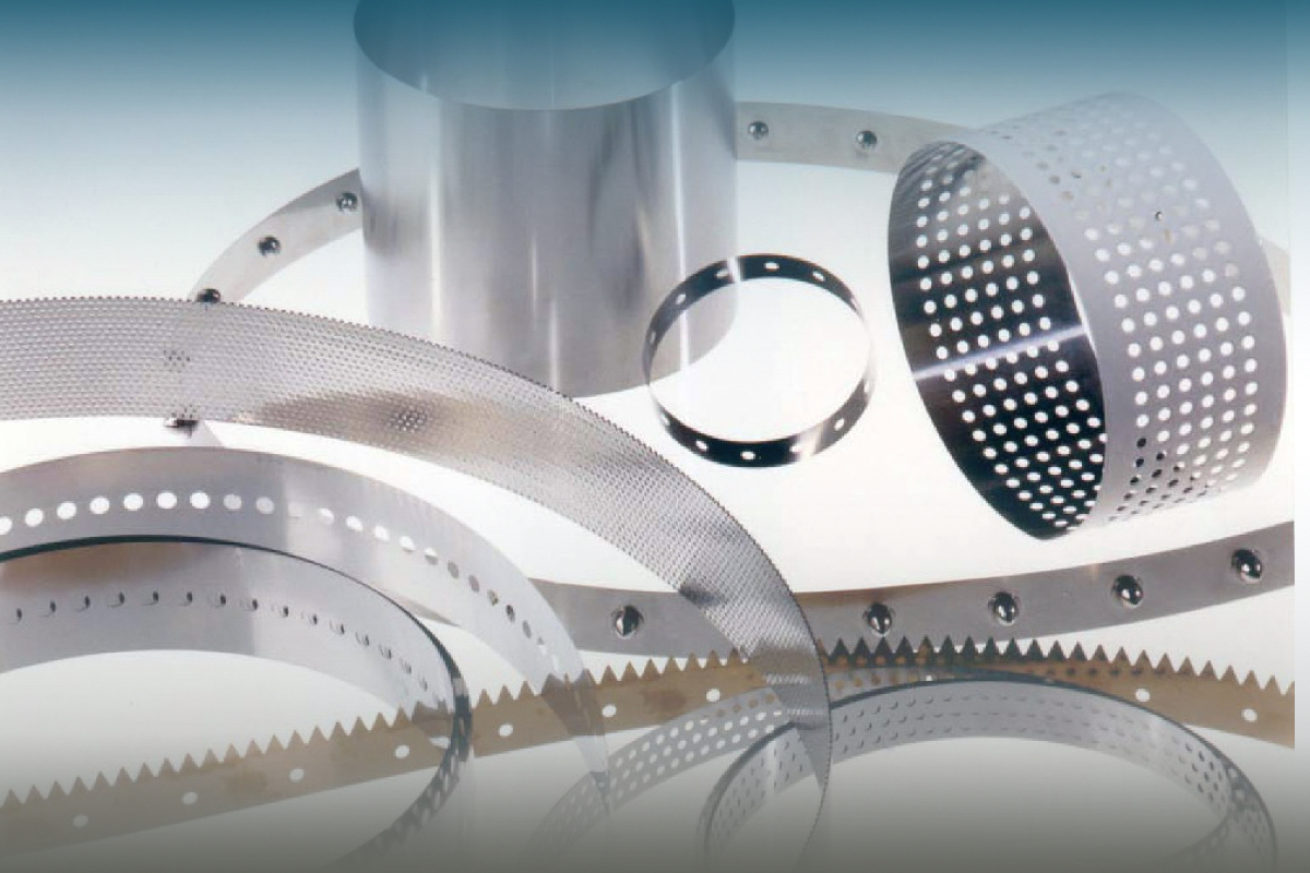 Endless Metal Belts and Metal Belt Conveyor Systems